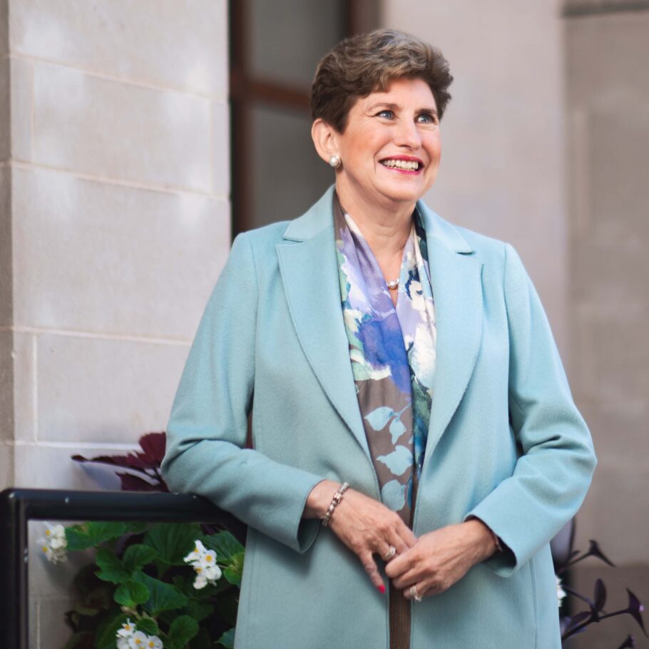 Why I Give: Merry Mosbacher, MBA ’82 - Giving to WashU